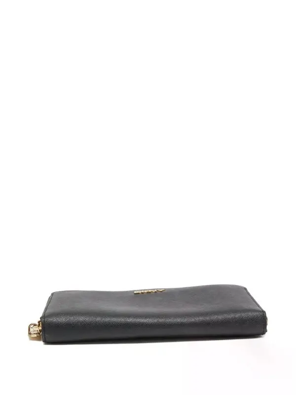 Dkny Pre-owned Zip-around Leather Wallet