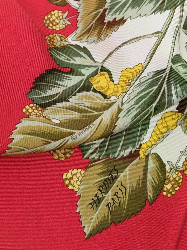 Hermès L'arbre De Soie Silk Scarf