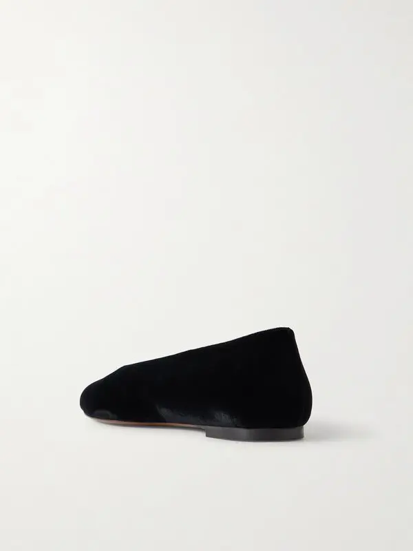 NEOUS Beid Velvet Ballet Flats - Black