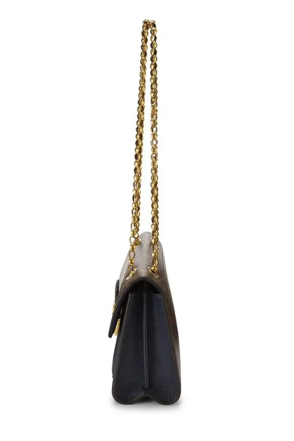LOUIS VUITTON Monogram Canvas Victoire