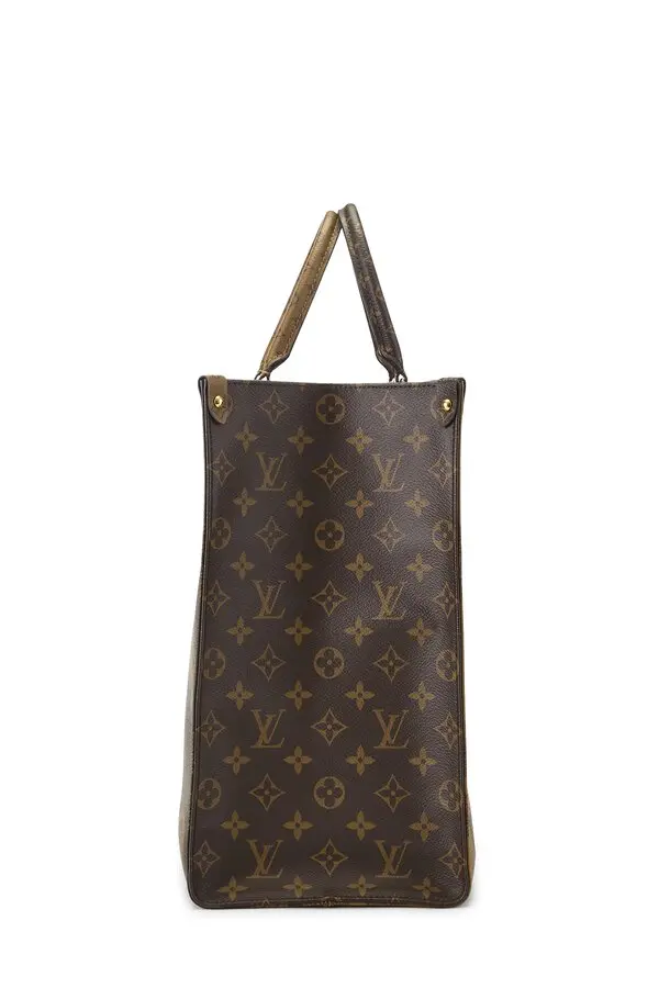 LOUIS VUITTON Giant Monogram Reversed On The Go - Brown