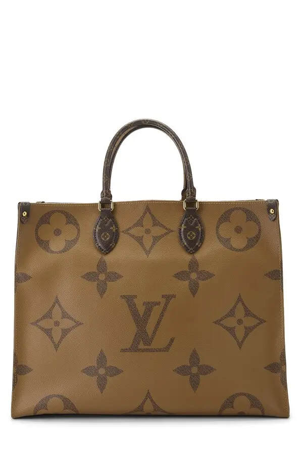 LOUIS VUITTON Giant Monogram Reversed On The Go - Brown