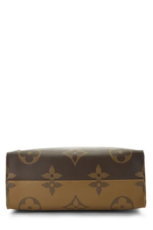 LOUIS VUITTON Giant Monogram Reversed On The Go - Brown