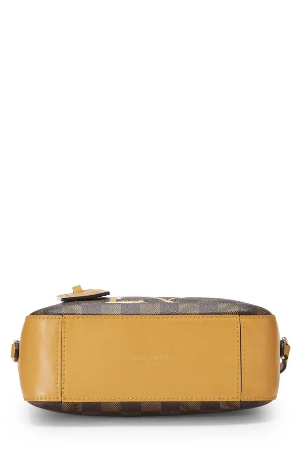 LOUIS VUITTON Damier Ebene Santa Monica Crossbody - Yellow