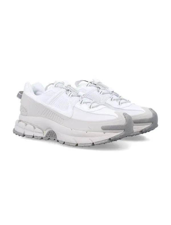 Nike Zoom Vomero Roam Winterized Sneakers