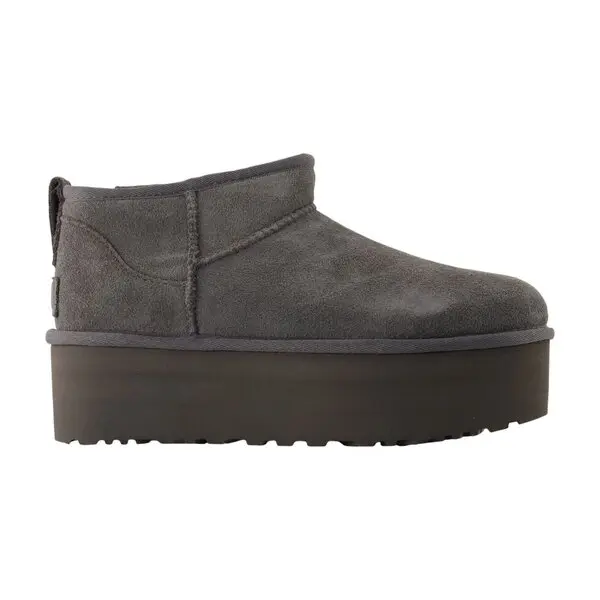 UGG Classic Ultra Mini Platform Leather Ankle Boots