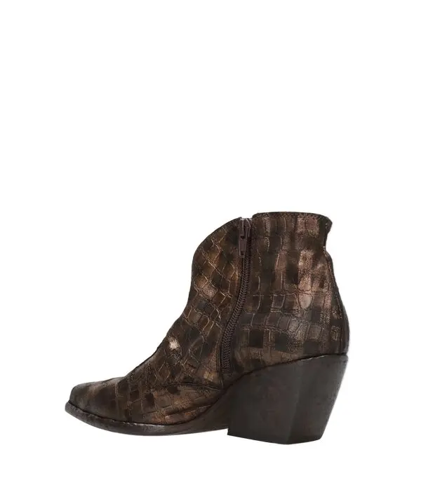 Elena Iachi Ankle Boots With Crocodile Pattern