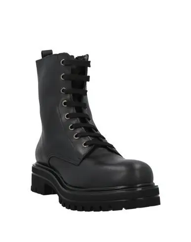 NOA A. Calfskin Ankle Boots