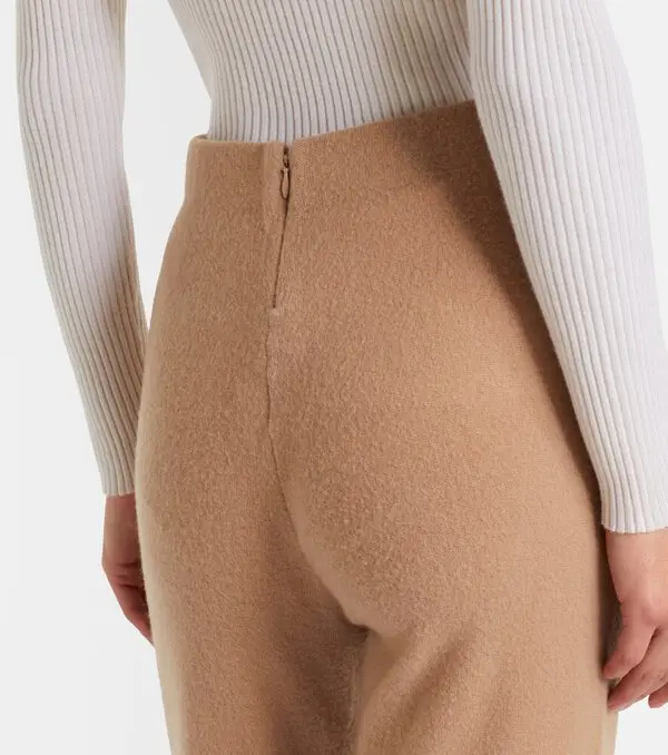 Gabriela Hearst Kaulike Cashmere Flared Pants - Beige
