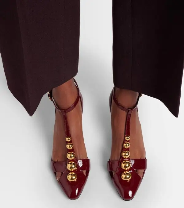 Chloé Cleia 70 Studded Patent Leather Pumps - Burgundy
