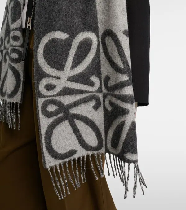 Loewe Anagram Wool And Cashmere Scarf - Grey