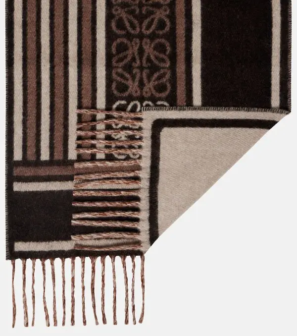 Loewe Anagram Wool And Cashmere Jacquard Scarf - Brown