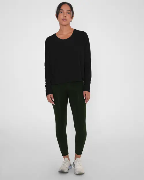 REBODY Sera Mid-length Boxy Long Sleeve Top - Black