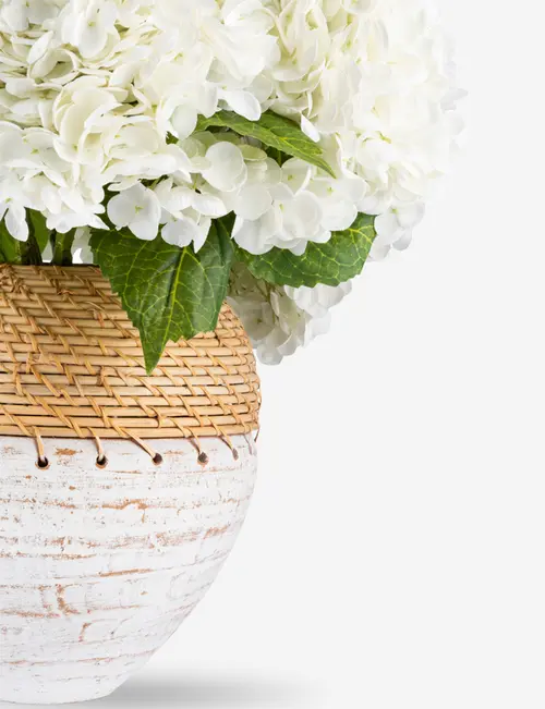 COCOBELLA Viviana Realtouch Hydrangea Stoneweave Arrangement - Snow