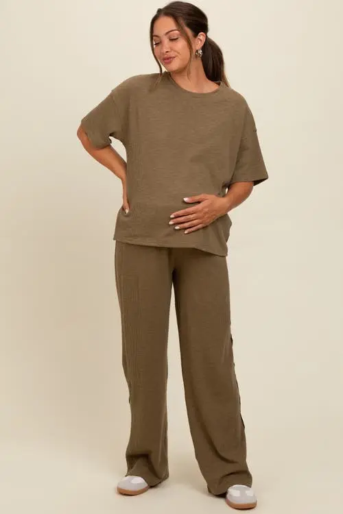 PINKBLUSH Textured Knit Oversized Tee And Pants Set - Olive Green