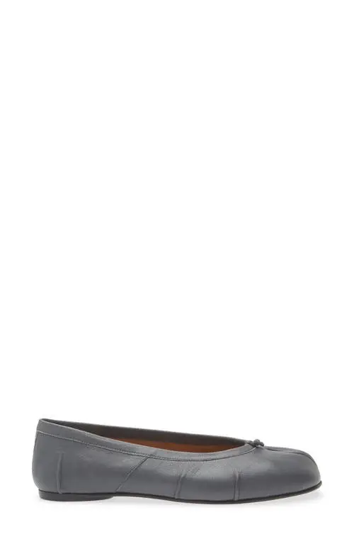 MAISON MARGIELA Tabi Leather Ballet Flats - Grey