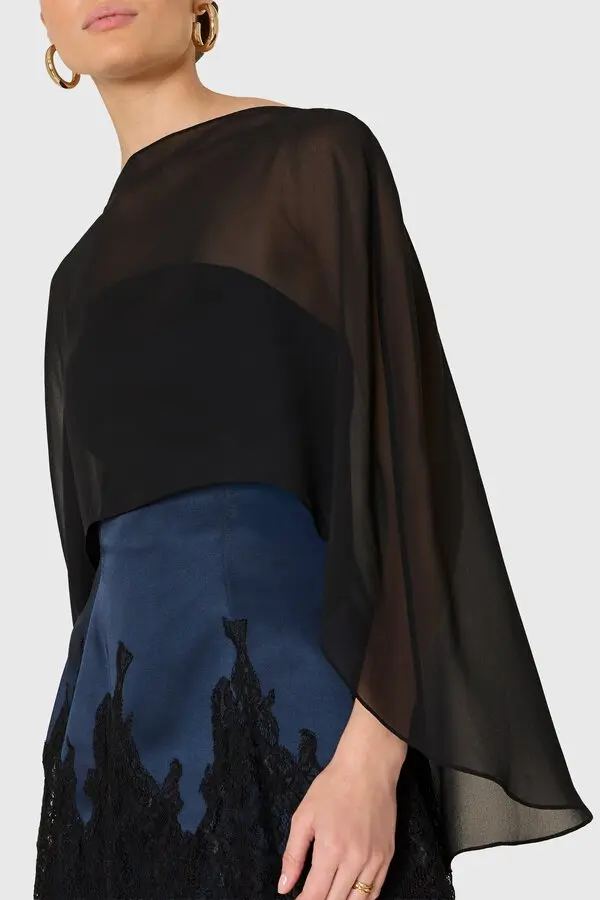Amanda Uprichard Rachel Cape