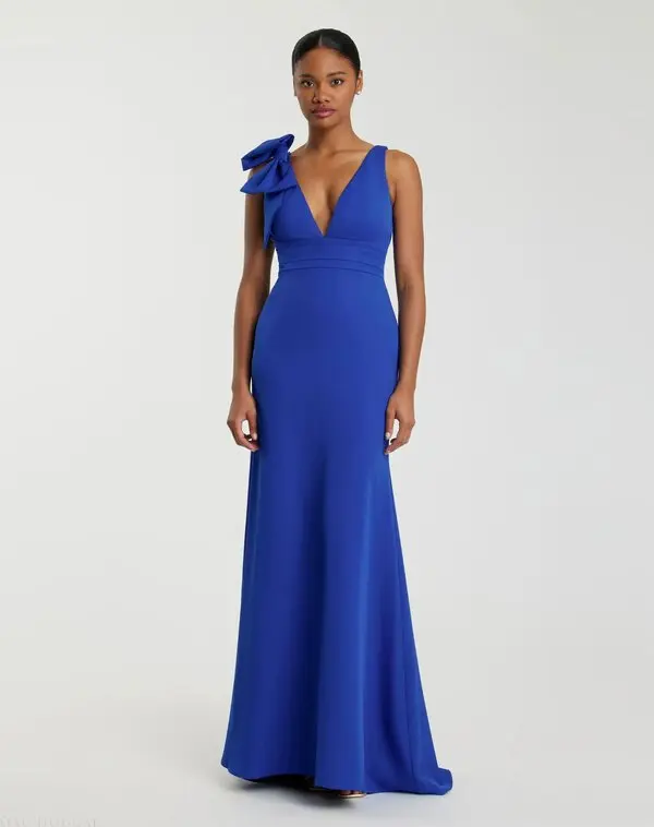 Mac Duggal Sleeveless V-neck Mermaid Gown With Bow Detail - Blue
