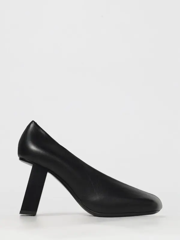 VIC MATIE Pumps