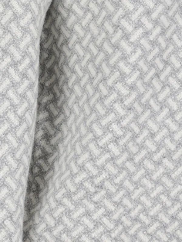 DRUMOHR Round Neck Long Sleeve Sweater - Grey