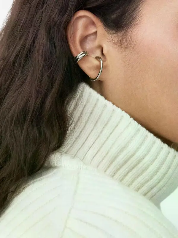 OTIUMBERG Sonder Metallic Ear Cuff