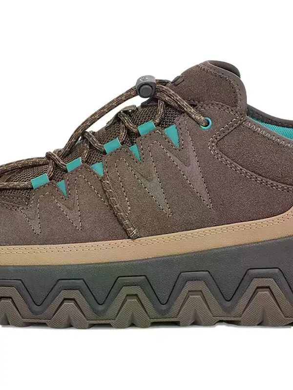 UGG Captrail Low Lace-up Sneakers - Brown