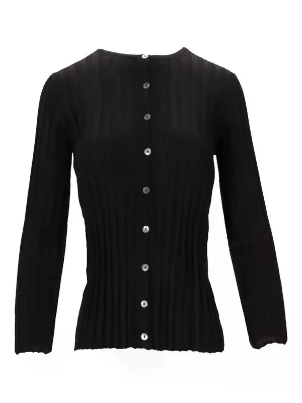 LA ROSE Ribbed Button Top