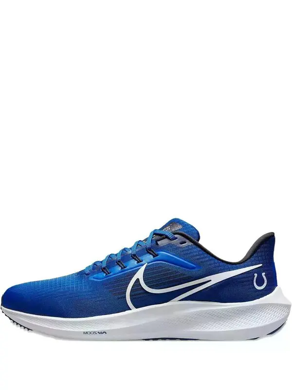 Nike Pegasus 39 Low-top Sneakers