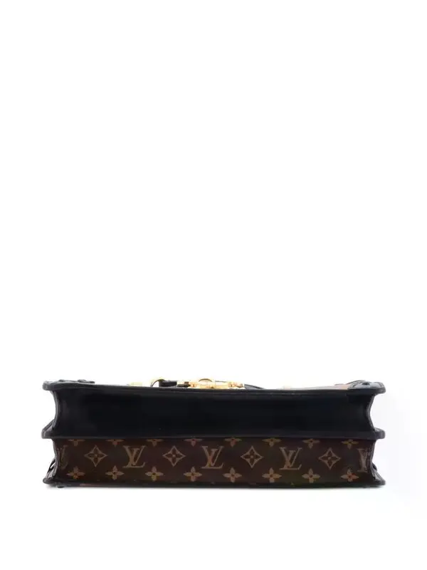 LOUIS VUITTON Trunk Reverse Monogram Clutch - Black