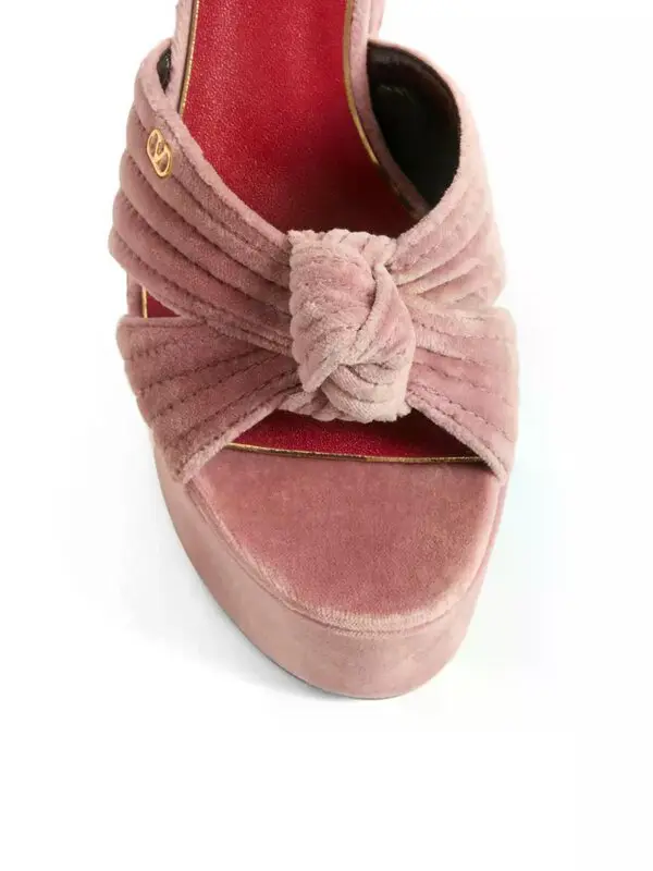 Valentino Garavani Crasher Velvet Platform Sandals - Pink