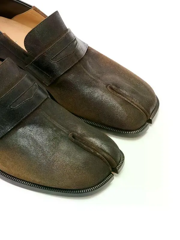 MAISON MARGIELA Tabi City Loafers - Brown