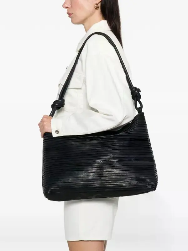 SOMMET Big Aisha Shoulder Bag