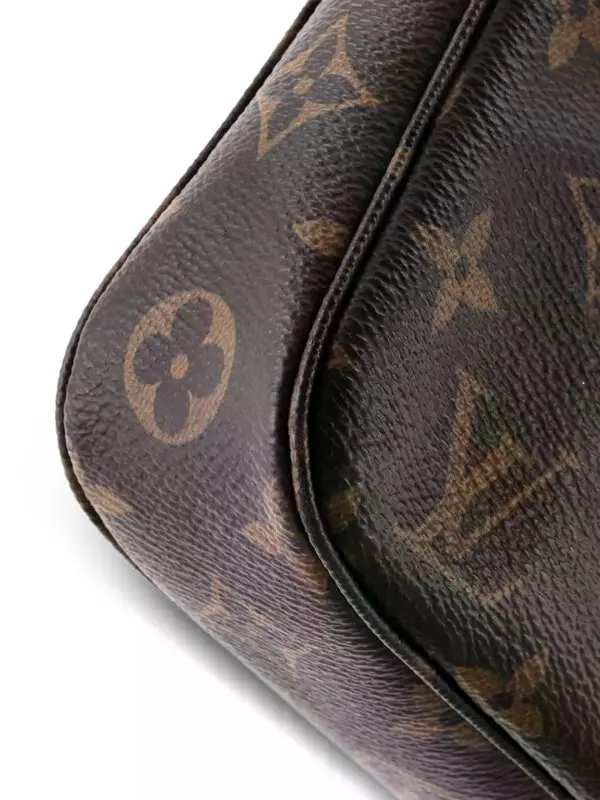 LOUIS VUITTON Pochette Accessoires Nm Monogram Canvas - Brown