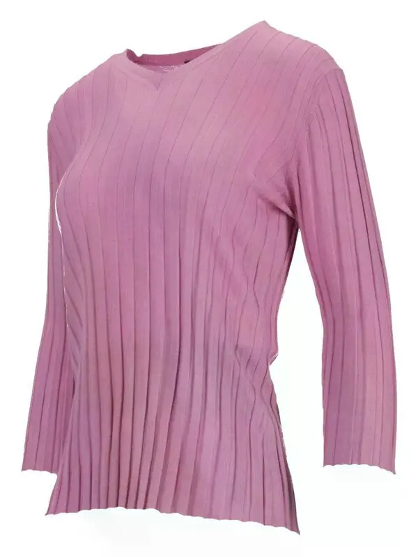 LA ROSE Ribbed V-neck Top