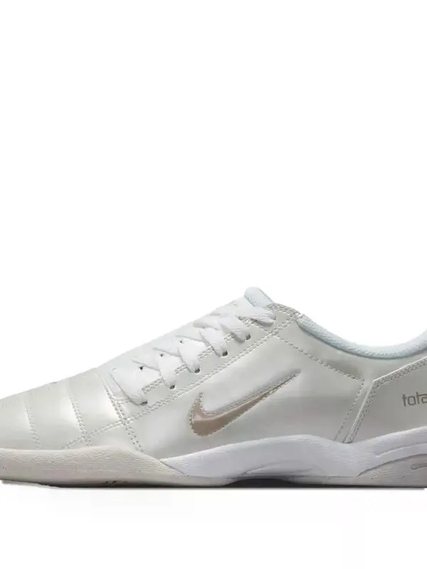 Nike Total 90 Premium Low-top Sneakers - White