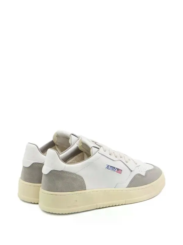 AUTRY Medalist Low-top Sneakers With Suede Inserts