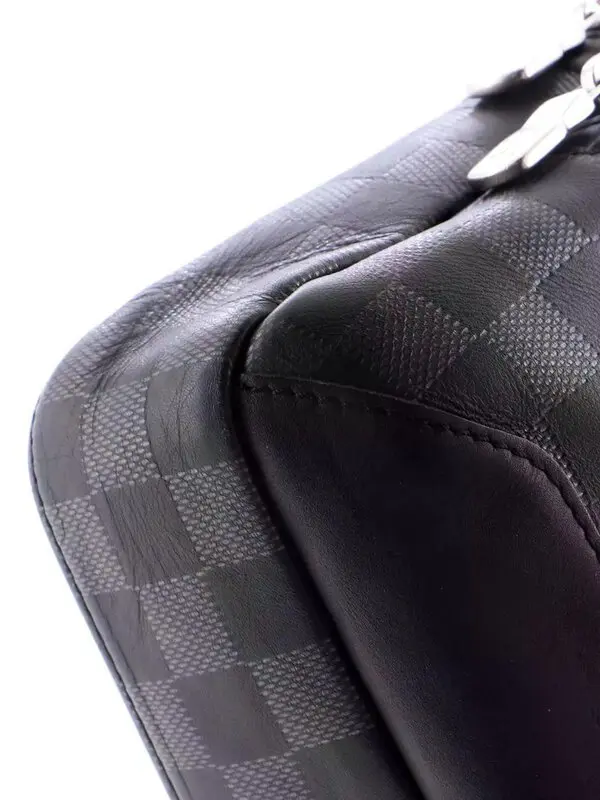 LOUIS VUITTON Avenue Sling Bag Damier Graphite