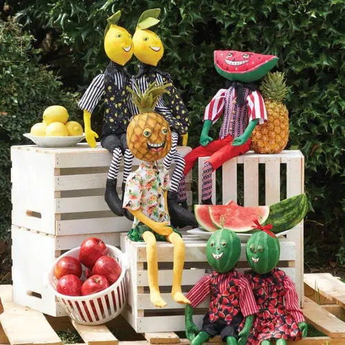GALLERIE II Perry Pineapple Decorative Figurine