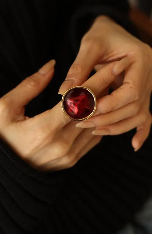 RETRO CHIC Ripple Ring - Red & Gold