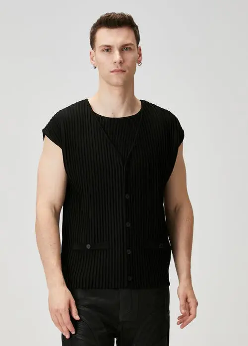PCFG Knitted Vest - Black