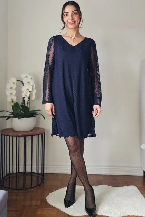 PINKBLUSH Mesh Overlay Maternity Dress