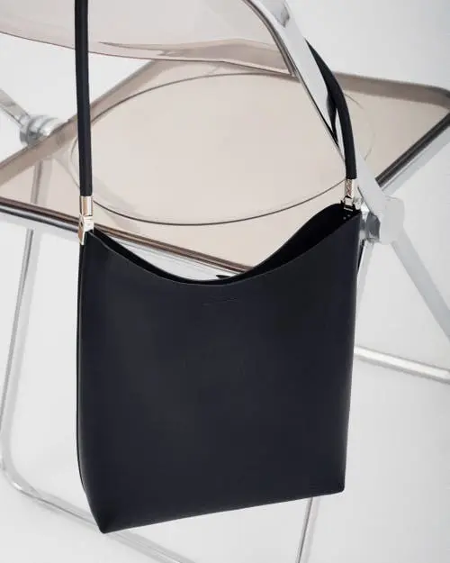 BOB ORÉ BLUE COLLECTION Eclipse Genuine Leather Handbag - Black