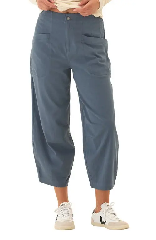 THREADS 4 THOUGHT Lauren Crop Barrel Stretch Twill Pants - Raindrop