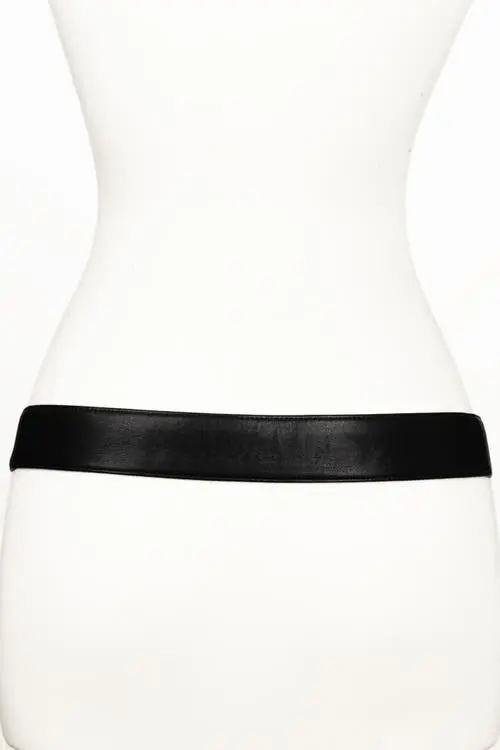 RAINA BELTS Bow Textured Buckle Leather Belt