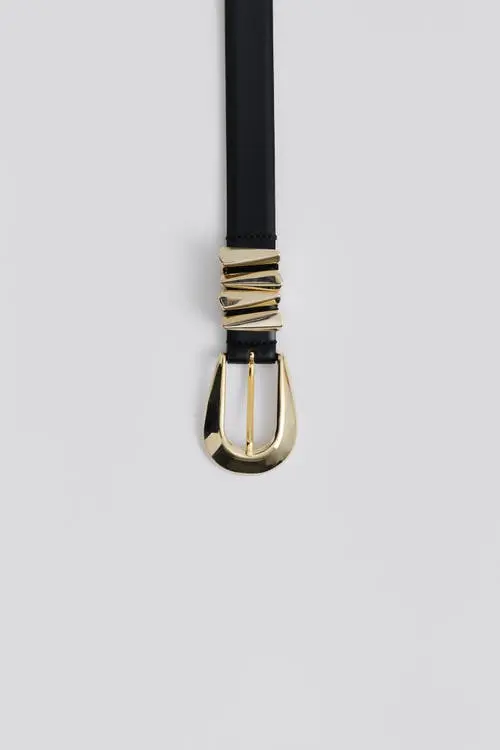 MALINA Azelia Buckle Leather Belt
