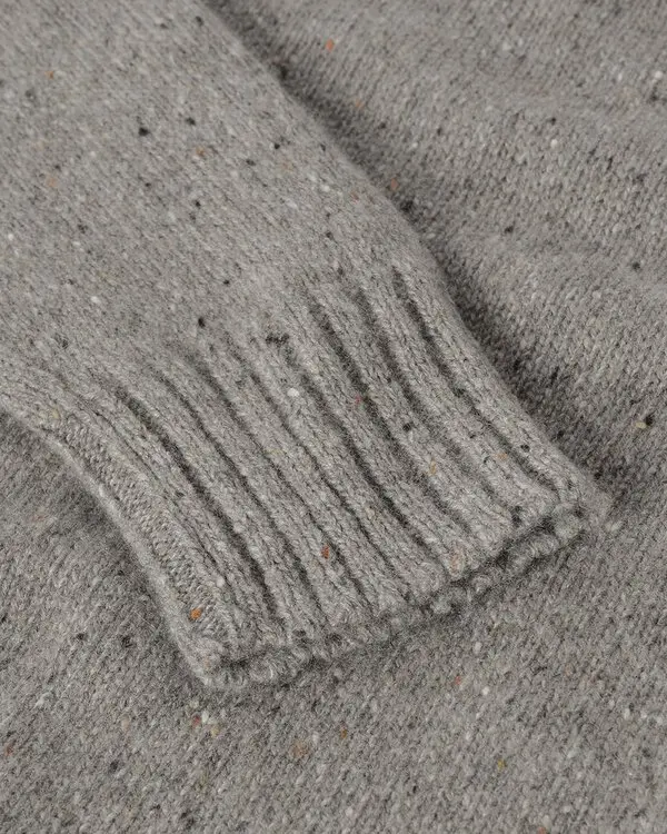 Johnstons Of Elgin Donegal Cashmere Jumper - Grey