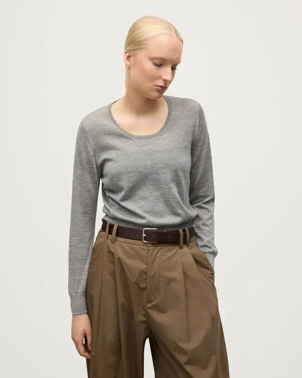 Johnstons Of Elgin Ella Superfine Cashmere Jumper - Grey