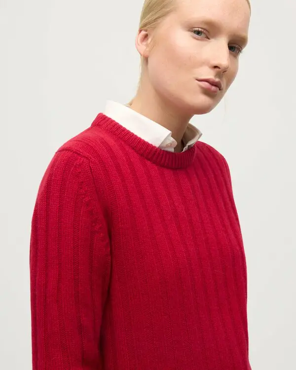 Johnstons Of Elgin Lecht Cashmere Crewneck Jumper - Red