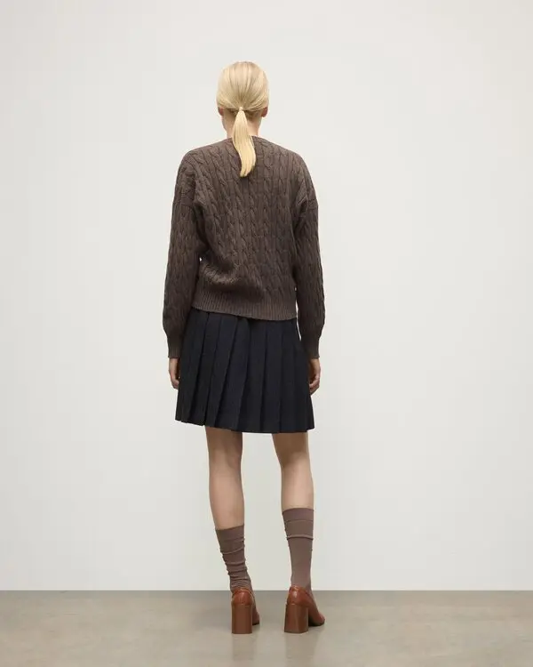 Johnstons Of Elgin Kylesku Deep V Cashmere Jumper - Brown
