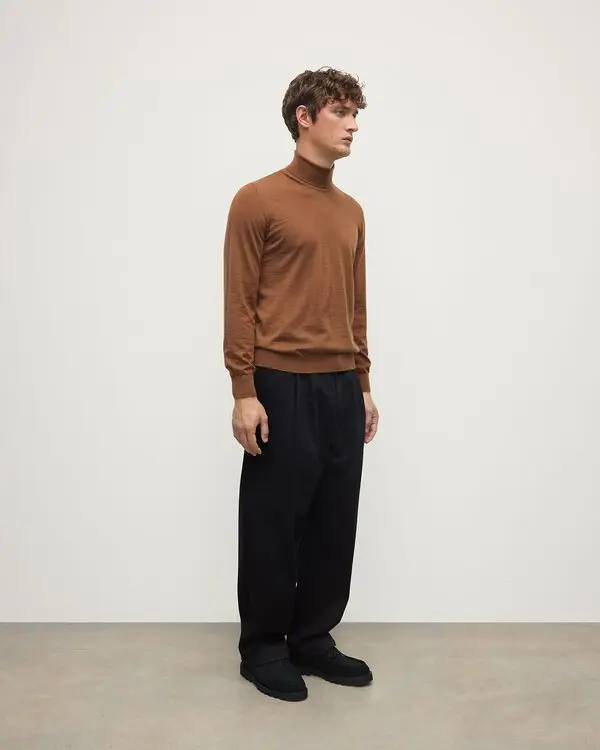 Johnstons Of Elgin Cashmere Roll Neck Jumper